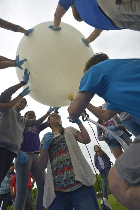 2015 Mentors assist Danbury students with weather balloon launch – News ...